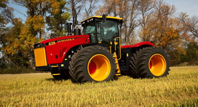 Versatile a Mojow spolupracují na autonomním traktoru | Agroportal24h.cz