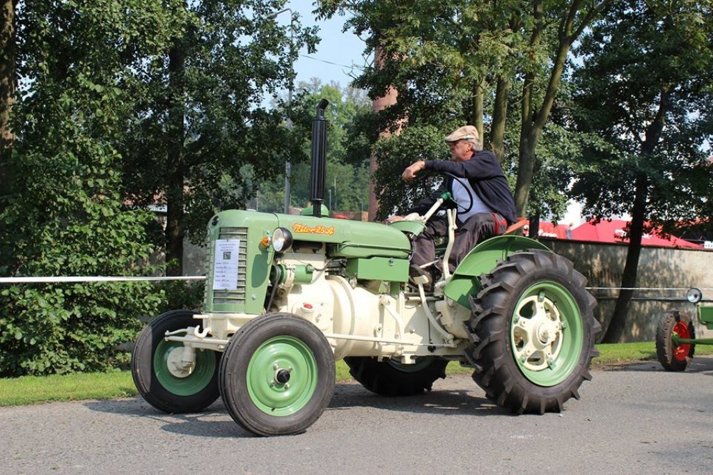 Historické traktory 2018 | Agroportal24h.cz